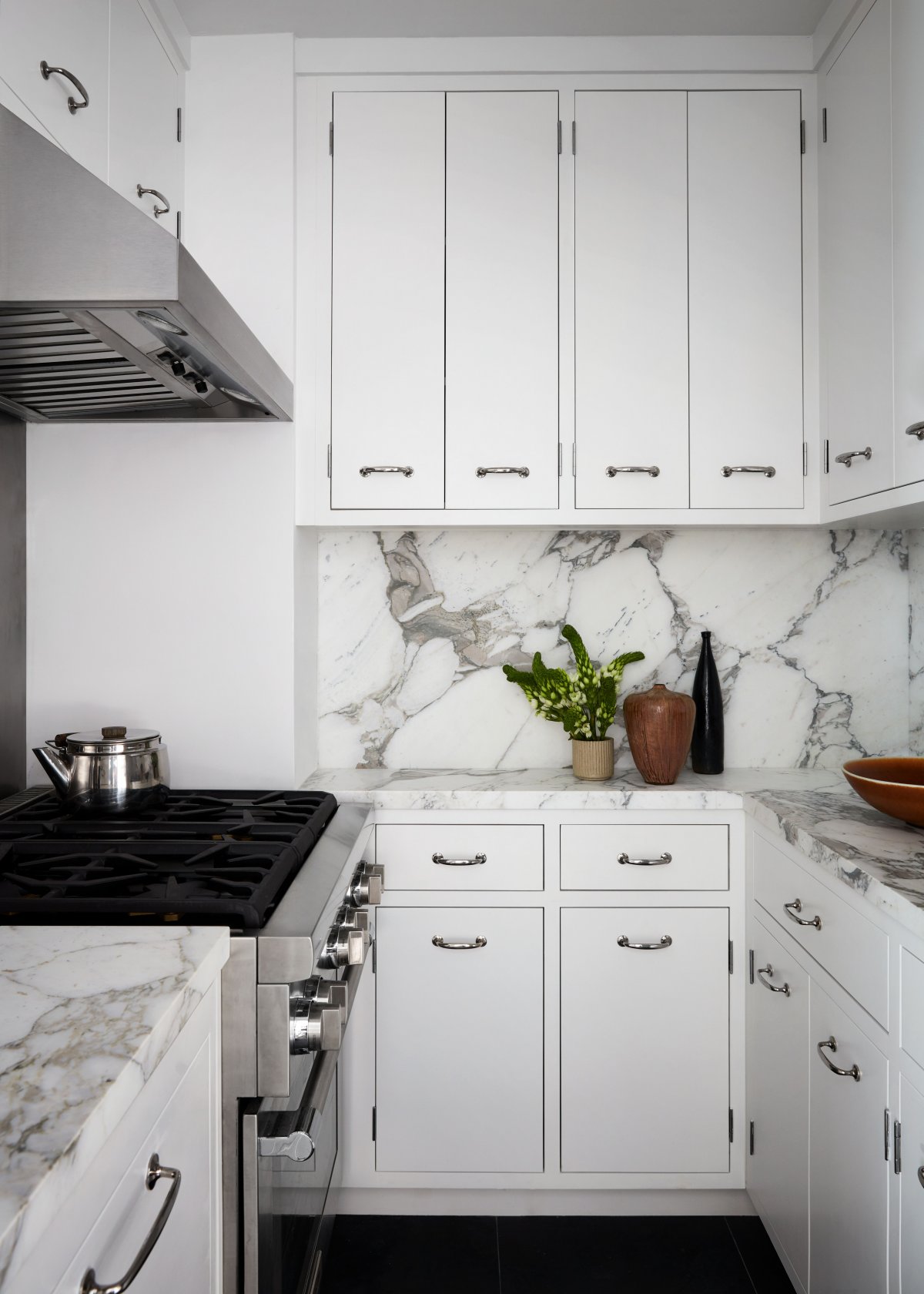 YinjiSpace - Todd Hellmuth x Prewar New York Home